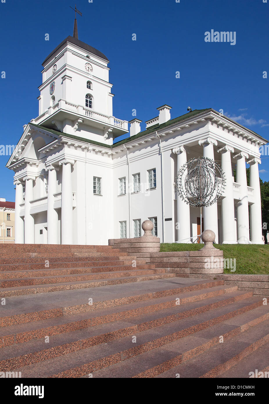 House of the government of the republic of belarus hi-res stock ...