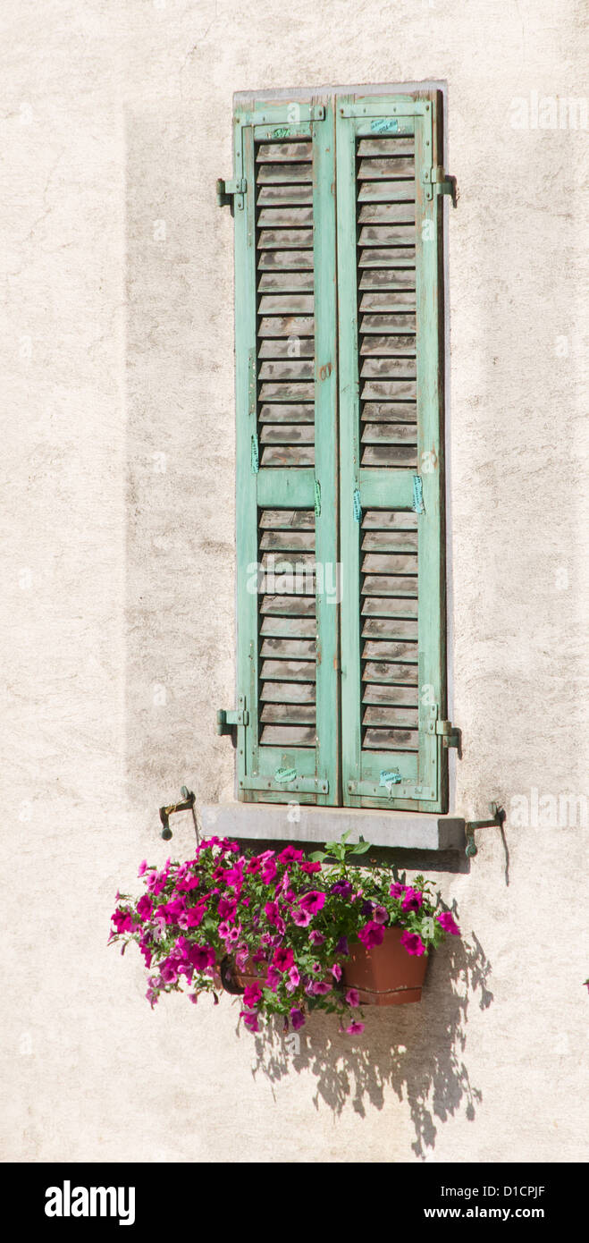 Swiss window box hi-res stock photography and images - Alamy