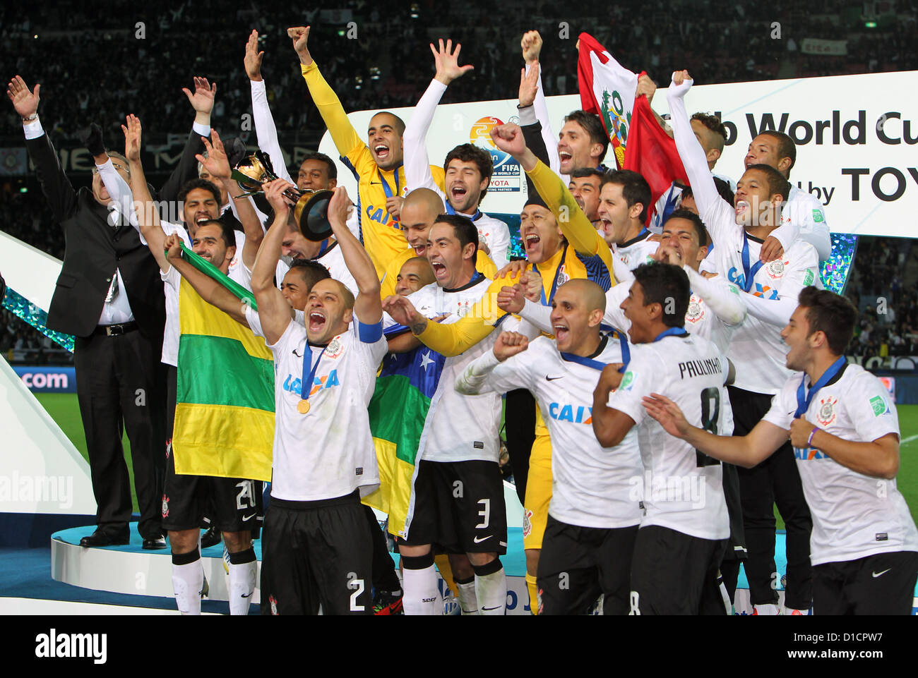 Dec. 16, 2012 - Yokohama, Japan - EMERSON of Corinthians in action ...