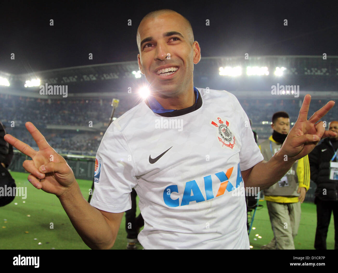Dec. 16, 2012 - Yokohama, Japan - EMERSON of Corinthians celebrates ...