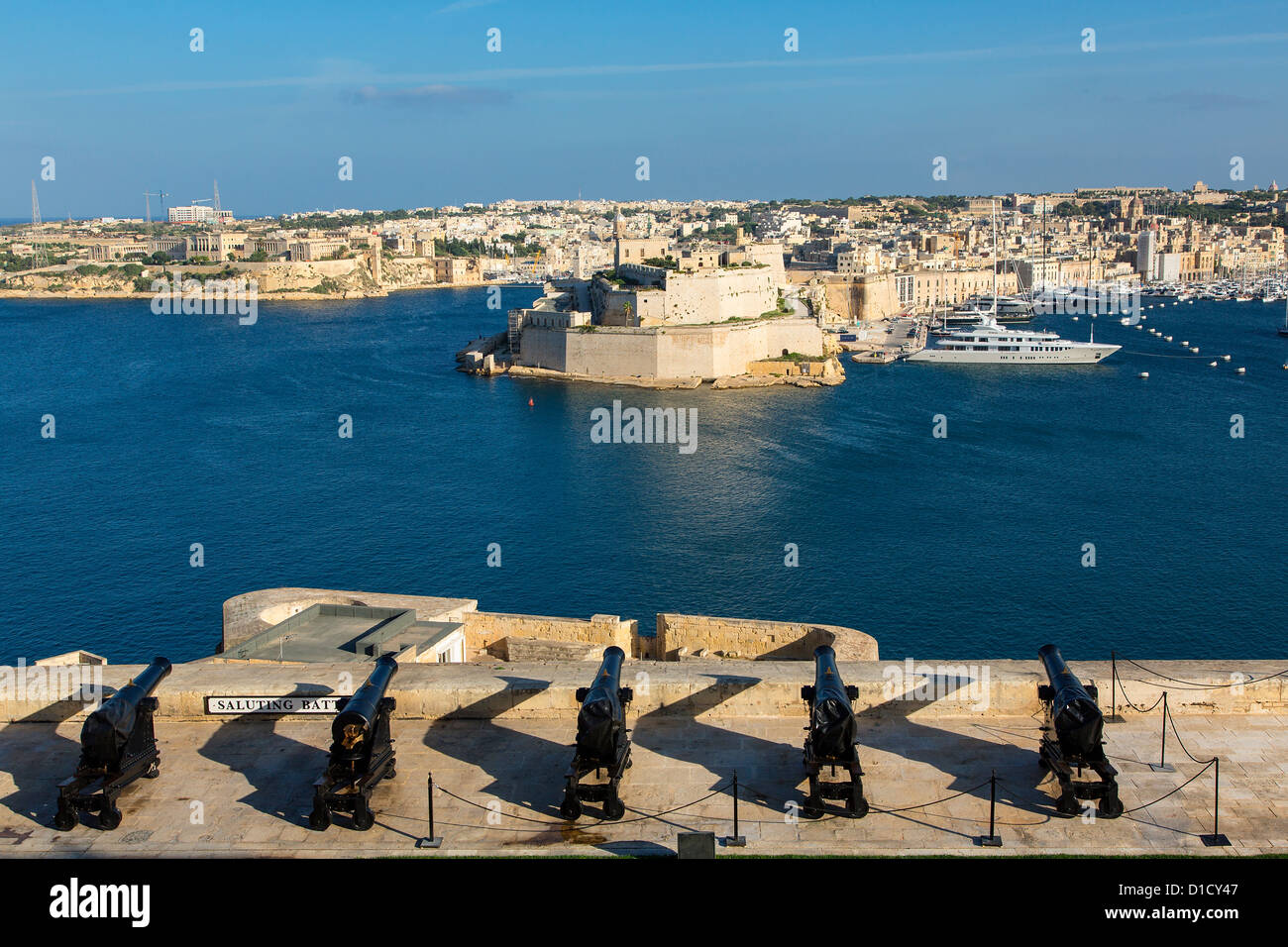 Fort Saint Angelo, view from the Upper Barrakka Gardens, Valletta ...