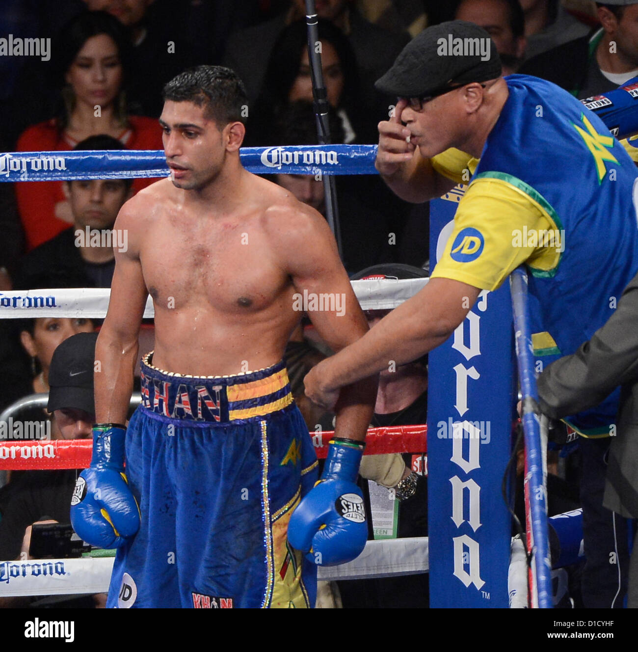 Boxing Molina High Resolution Stock Photography and Images - Alamy