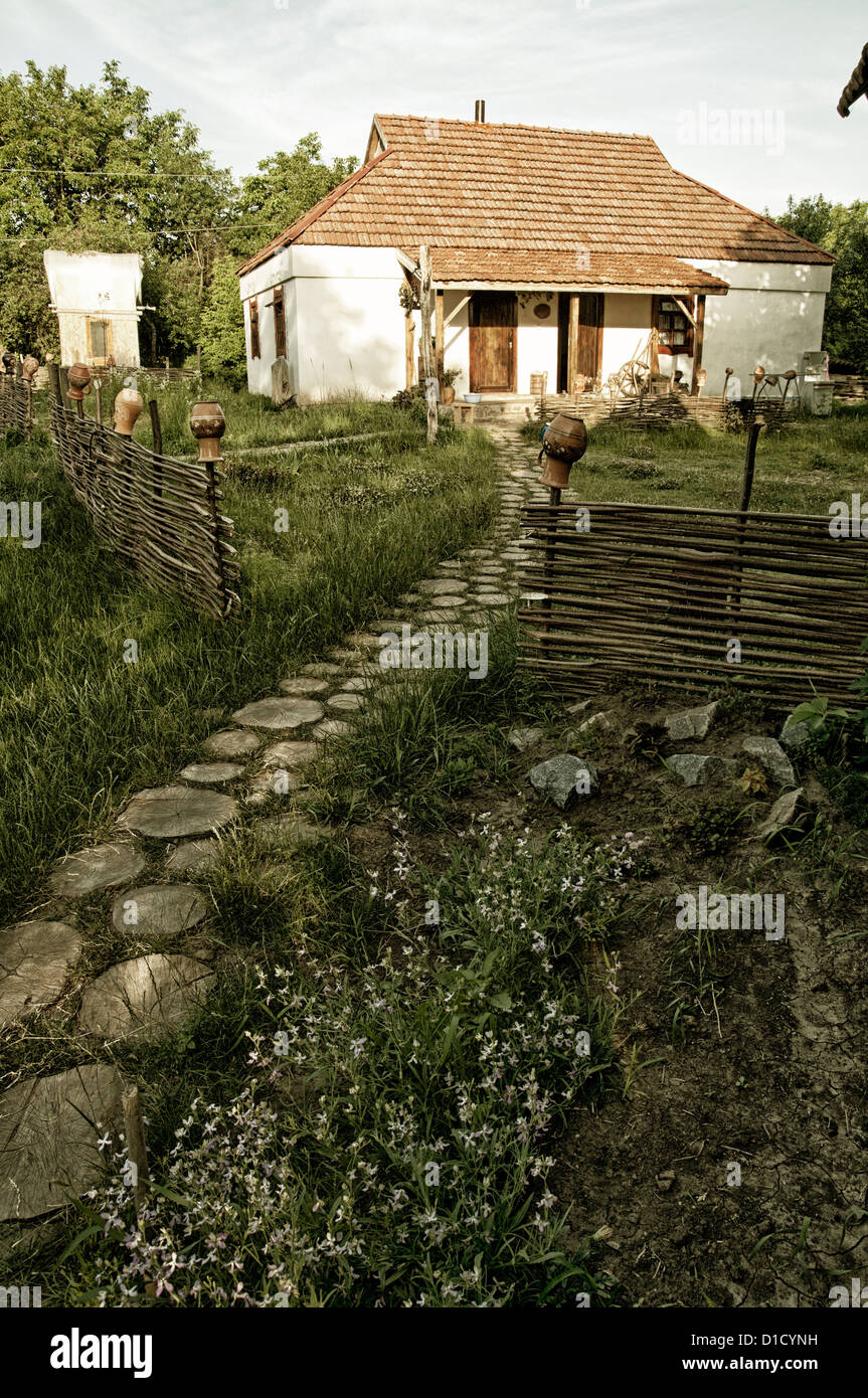 Traditional rural structure hi-res stock photography and images - Alamy