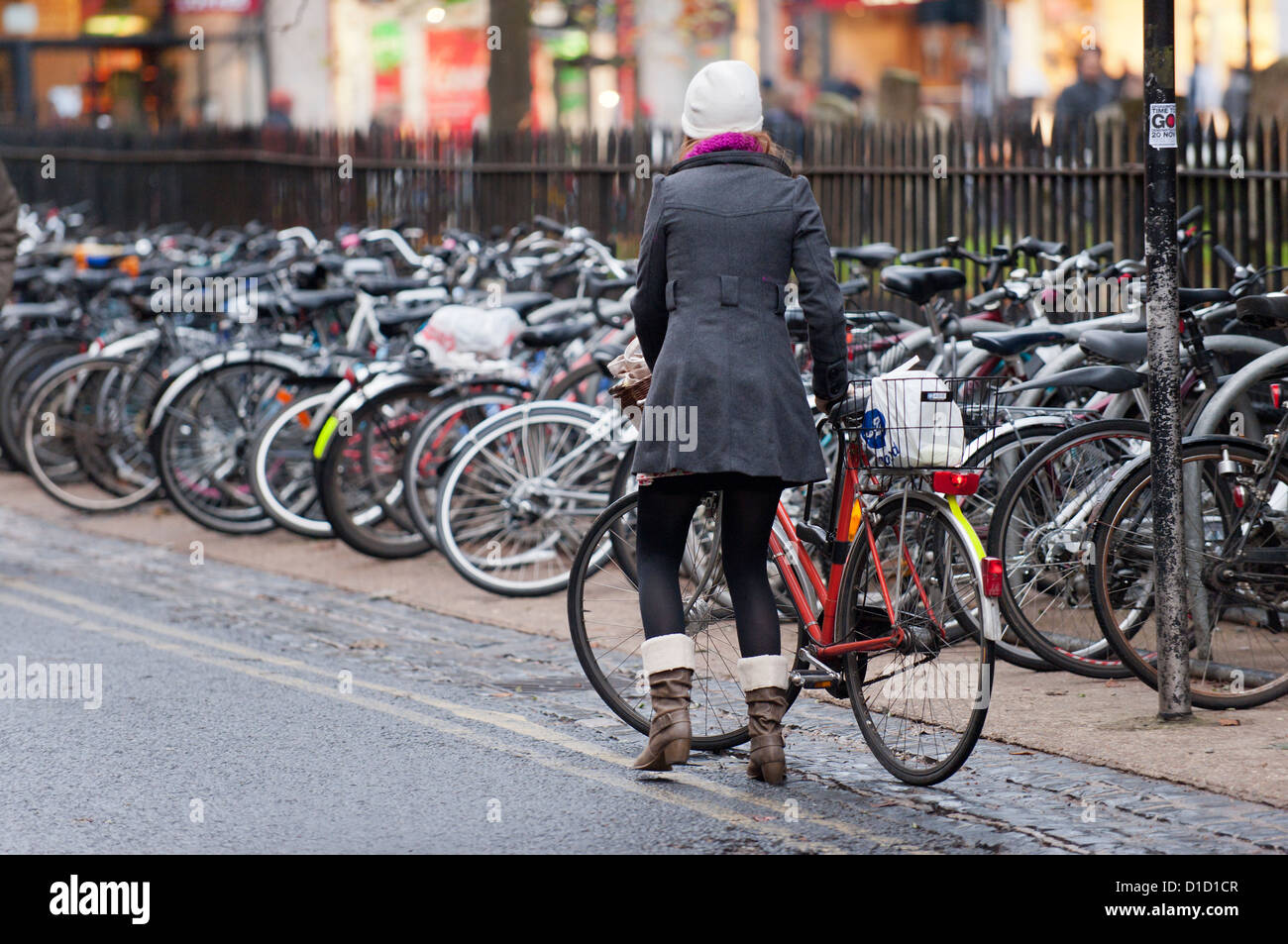 English bicycle hi-res stock photography and images - Alamy