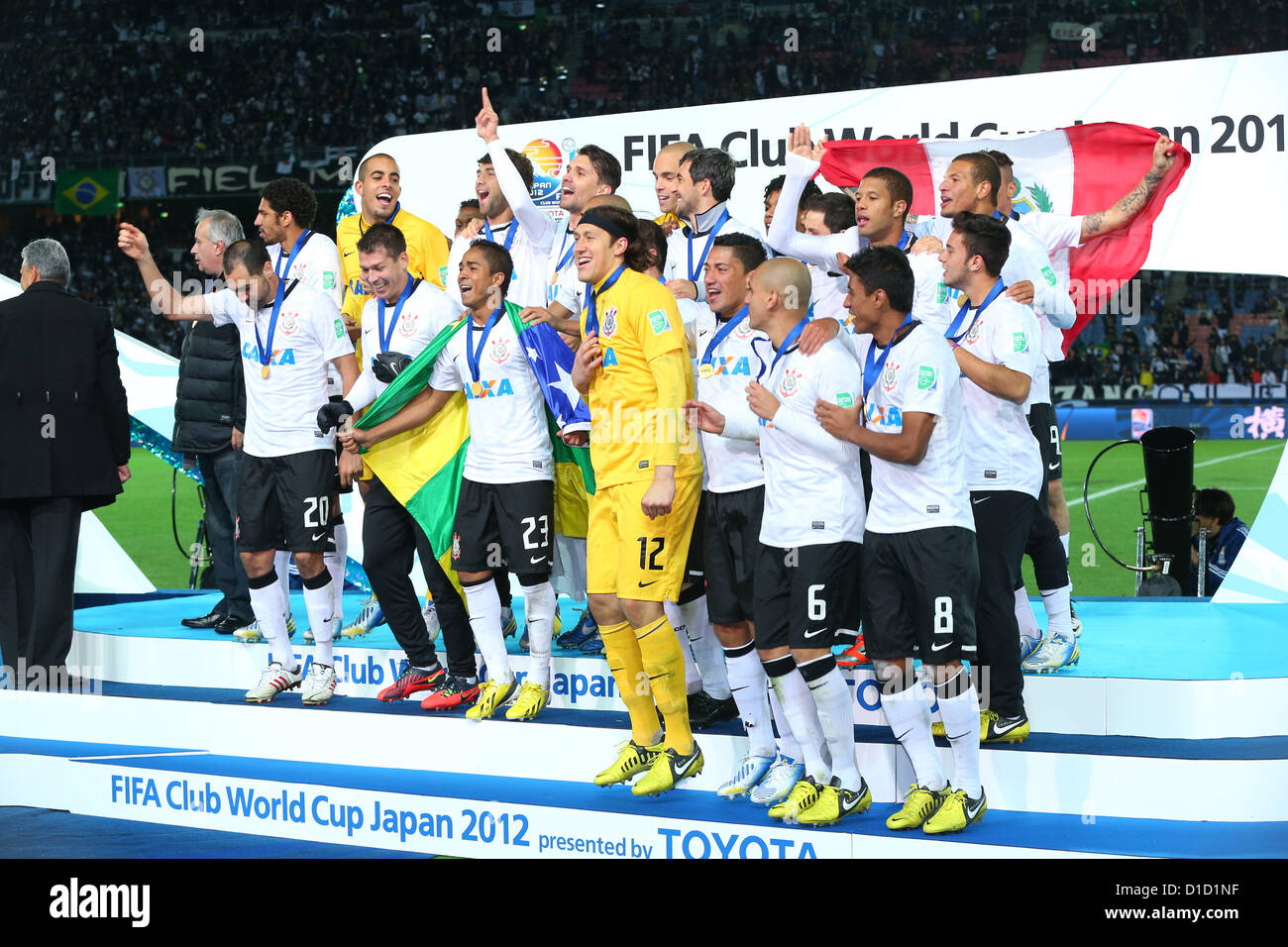 Kanagawa, Japan. 16th December 2012. Corinthians team group, DECEMBER ...