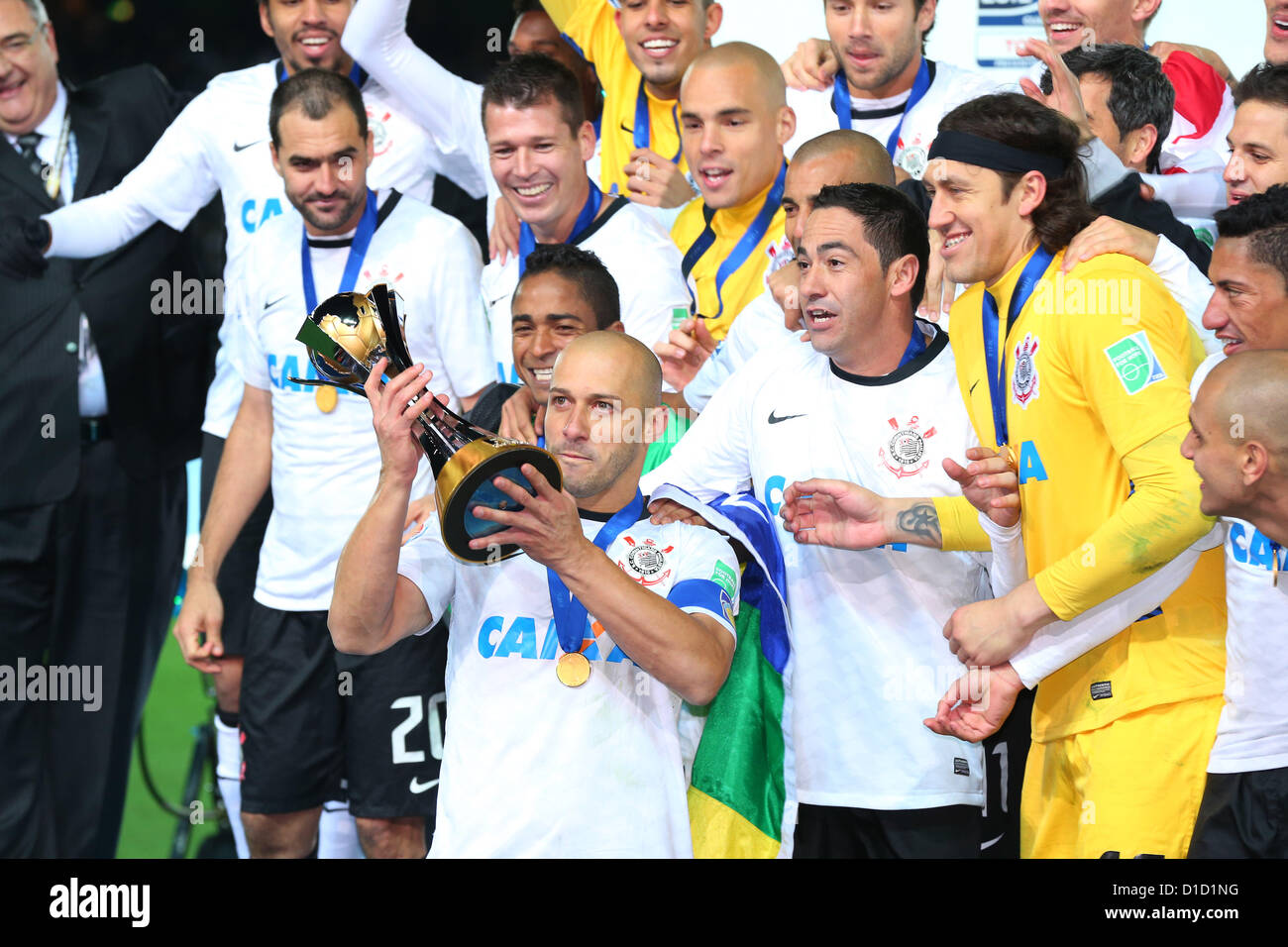 Kanagawa, Japan. 16th December 2012. Corinthians team group, DECEMBER ...