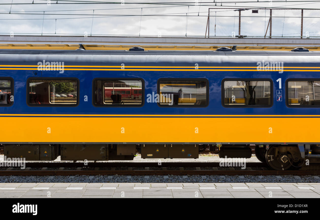 First class train car hi-res stock photography and images - Alamy