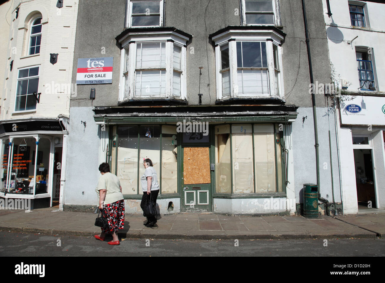 A closed shop in Alford, Lincolnshire, England, U.K Stock Photo - Alamy