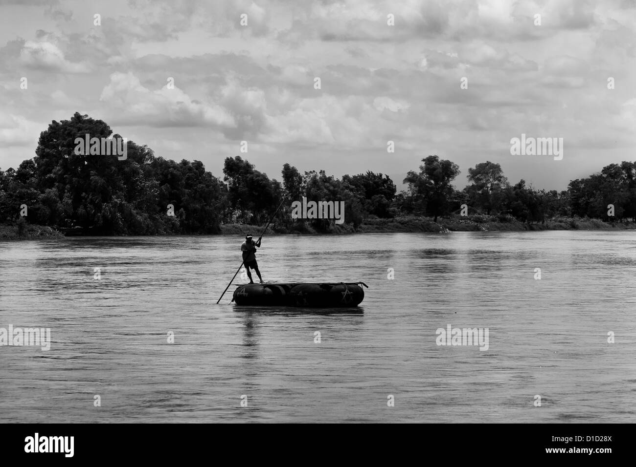 Raft Black and White Stock Photos & Images - Alamy