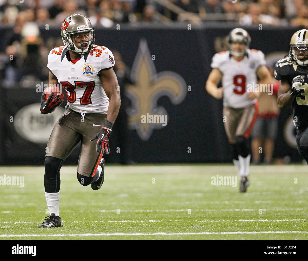 Tandy buccaneers hi-res stock photography and images - Alamy