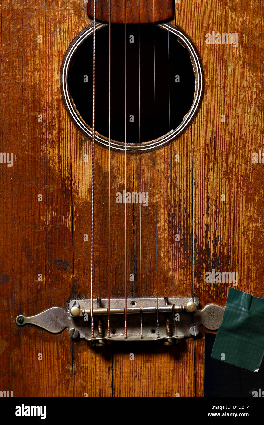 Color detail of an old, vintage guitar Stock Photo - Alamy