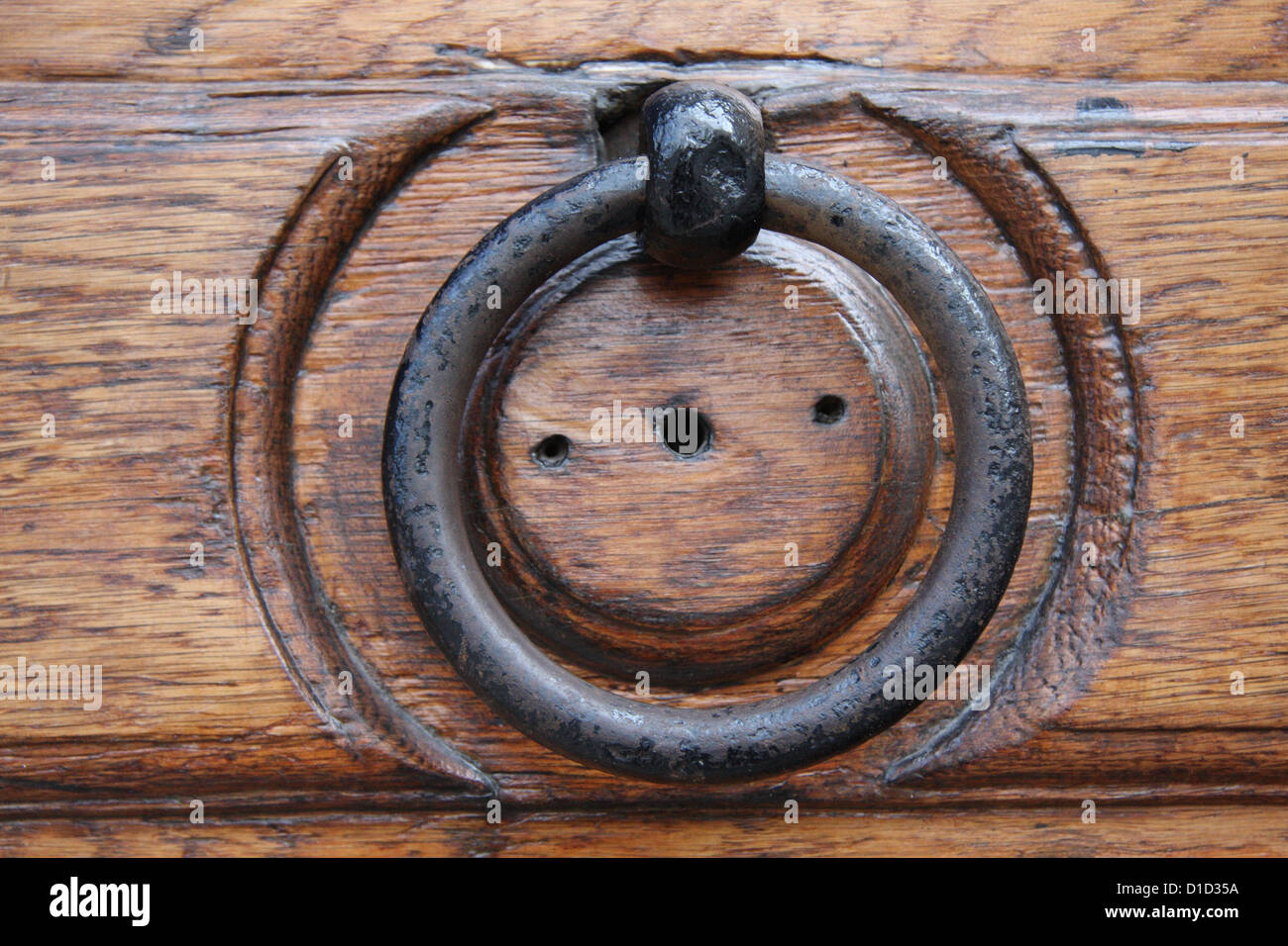 Ancient door knocker Stock Photo - Alamy