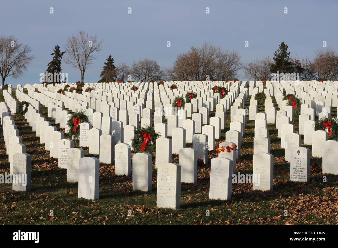 Graves at a cemetery in Fort Snelling Cemetery in Minneapolis Stock ...