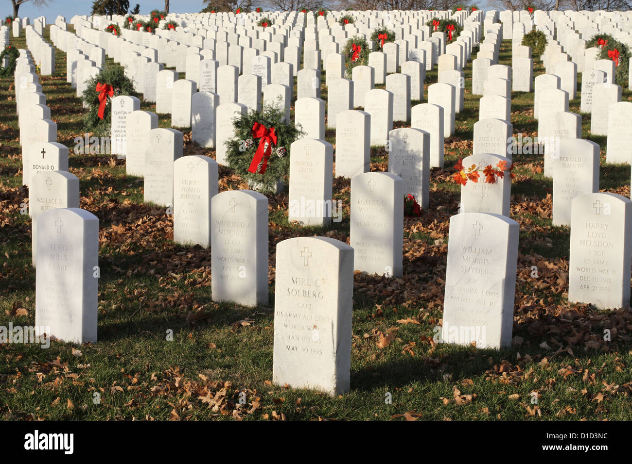 Graves at a cemetery in Fort Snelling Cemetery in Minneapolis Stock ...