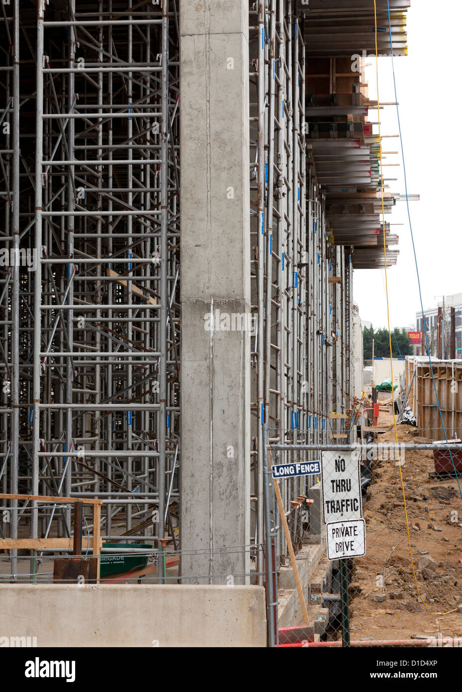 Building scaffolding construction site hi-res stock photography and ...