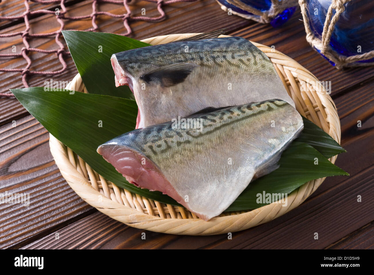 Sliced saba hi-res stock photography and images - Alamy