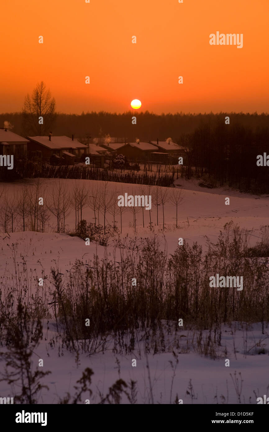 Sunrise over winter landscape hi-res stock photography and images - Alamy