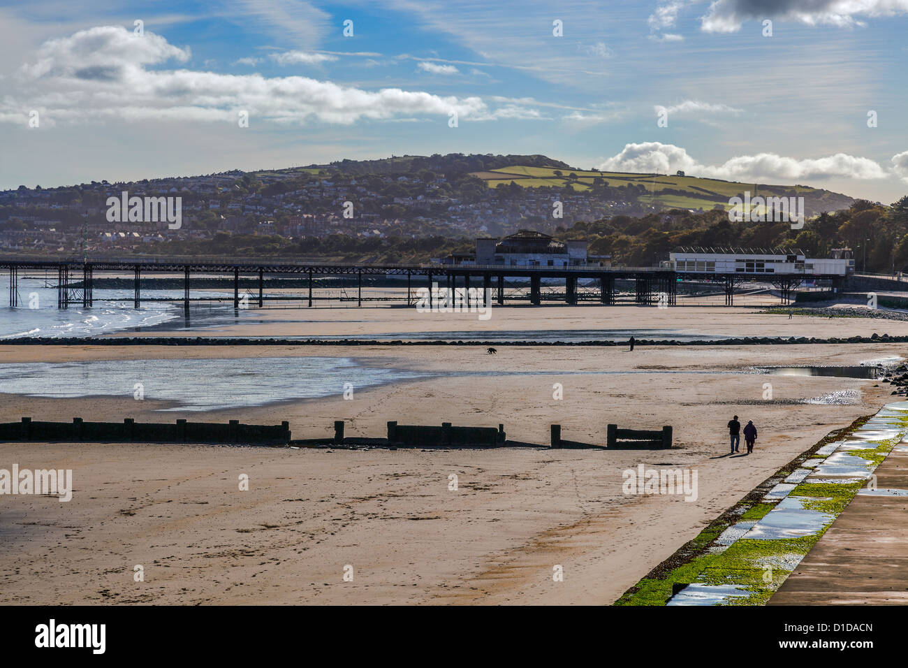 Colwyn bay waves hi-res stock photography and images - Alamy