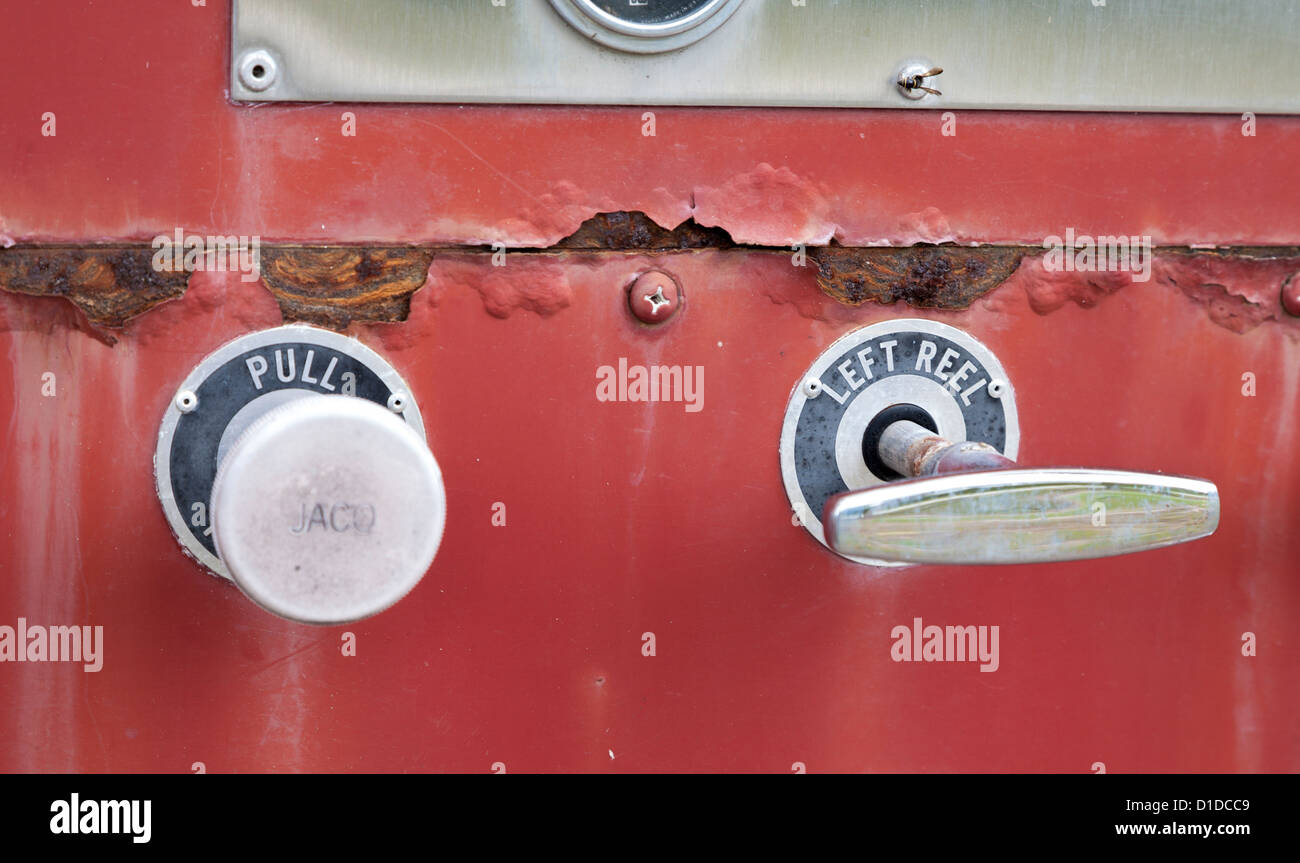 Old ford fire engine fire hi-res stock photography and images - Alamy