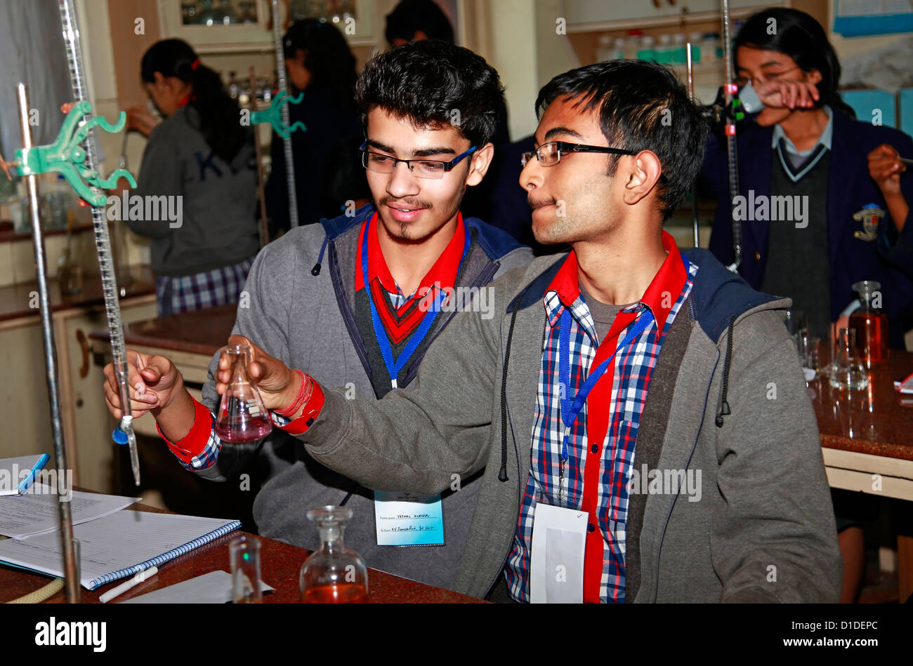 students working on lab Stock Photo - Alamy