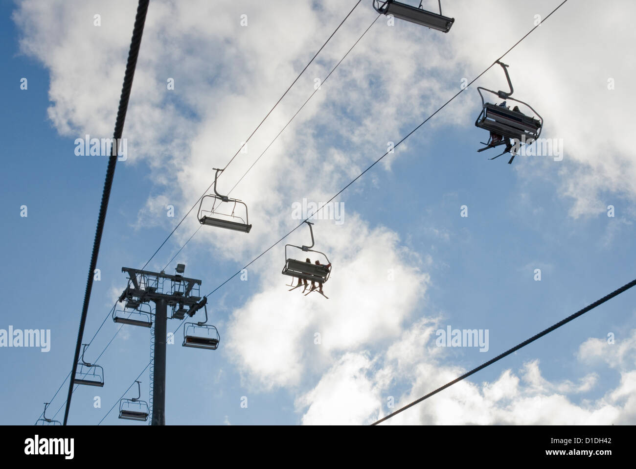 Skiing resort winter sports lift hi-res stock photography and images ...