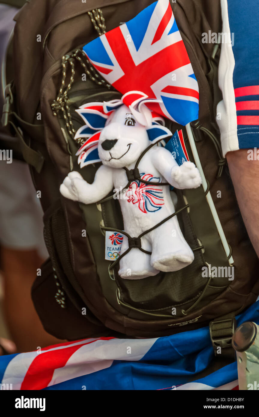 England Hockey Mascot at the Olympic Games Stock Photo - Alamy