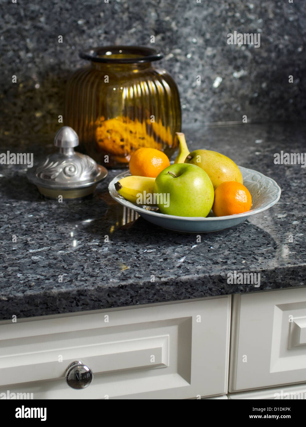Open cookie jar hi-res stock photography and images - Alamy