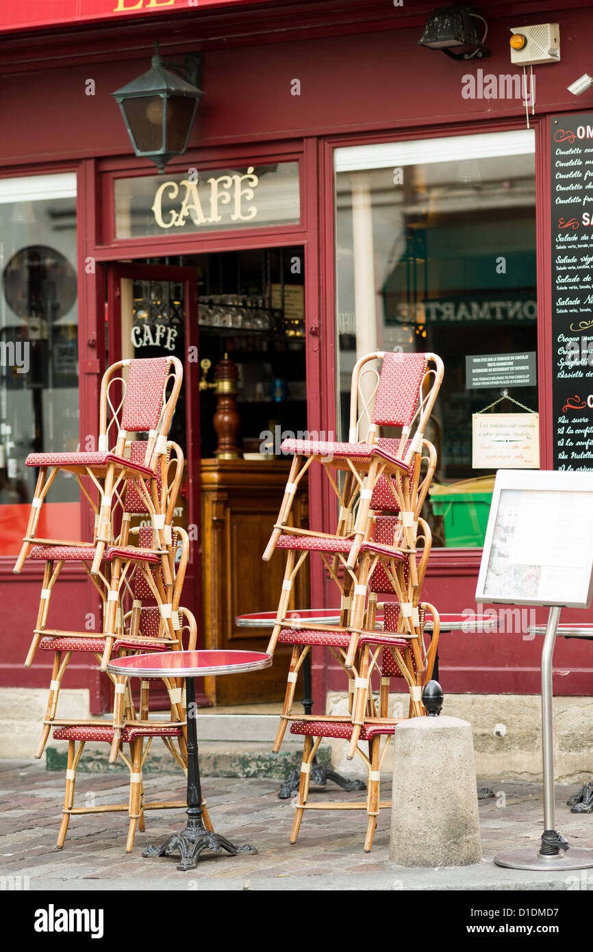 Street view of a coffee terrace with tables and chairs,paris France ...