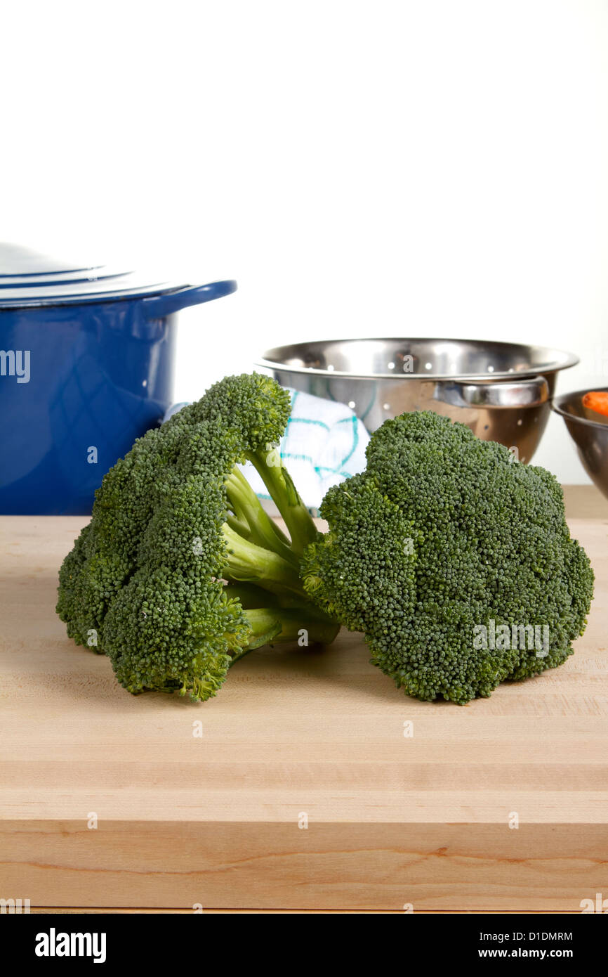 Fresh broccoli being prepared in a kitchen Stock Photo - Alamy