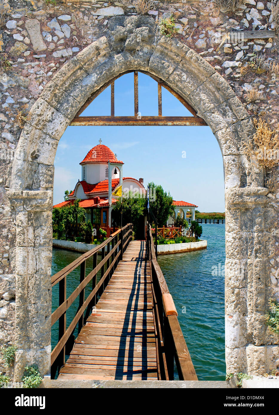 Rustic greek chapel hi-res stock photography and images - Alamy