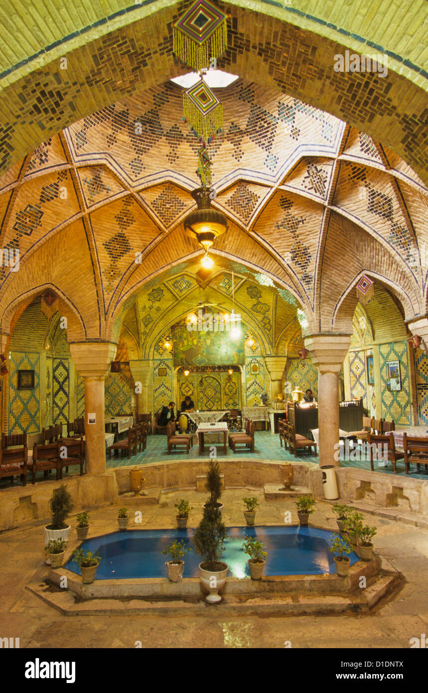 Kerman tea house hi-res stock photography and images - Alamy