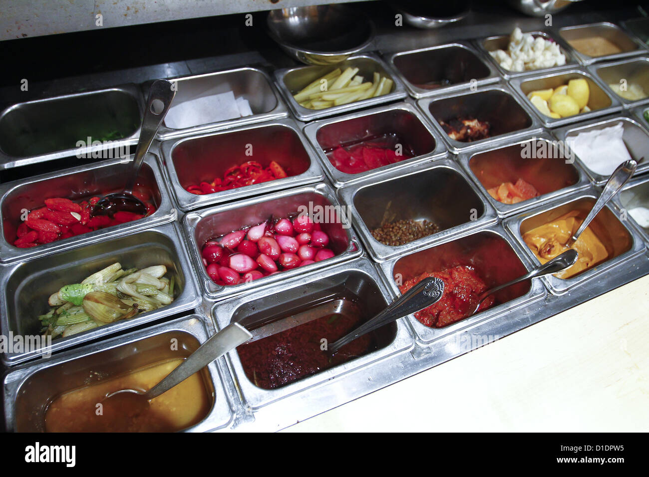 Dec. 15, 2012 - New York, NY, U.S. - Chef Anthony Sasso working in the ...