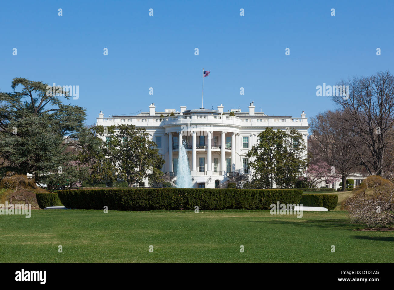 Washington dc white house garden hi-res stock photography and images ...