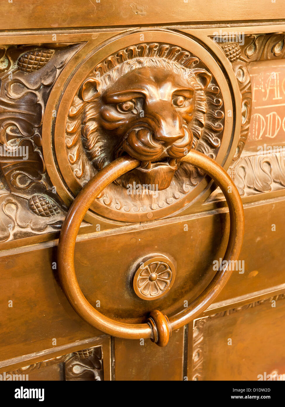 Rapper lion hi-res stock photography and images - Alamy