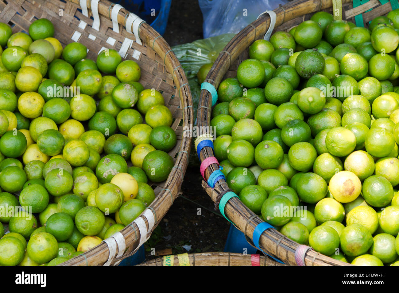 Sale of Lemons on a Market in Phnom Penh, Cambodia Stock Photo - Alamy