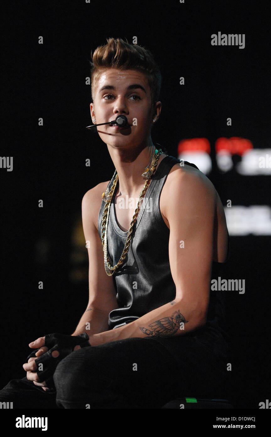 Justin bieber 2012 hi-res stock photography and images - Alamy