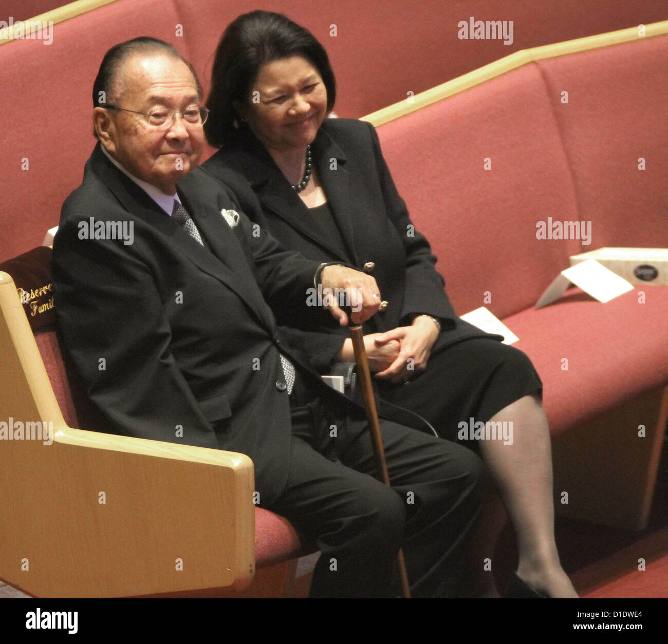 FILE PHOTO - Daniel Inouye, a decorated war hero who later became the ...