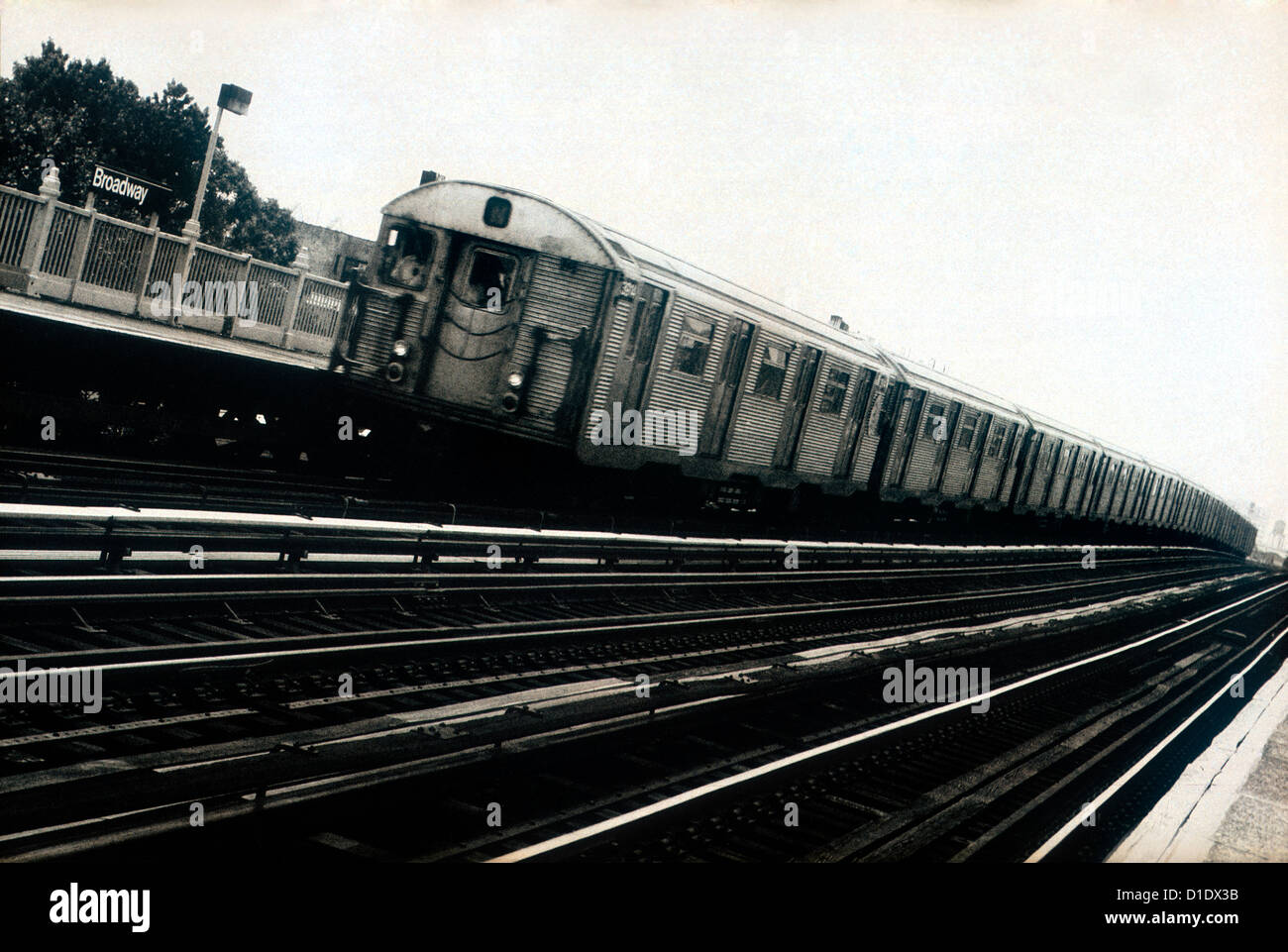 The MTA's N train arrives at the Broadway Subway station in Astoria ...