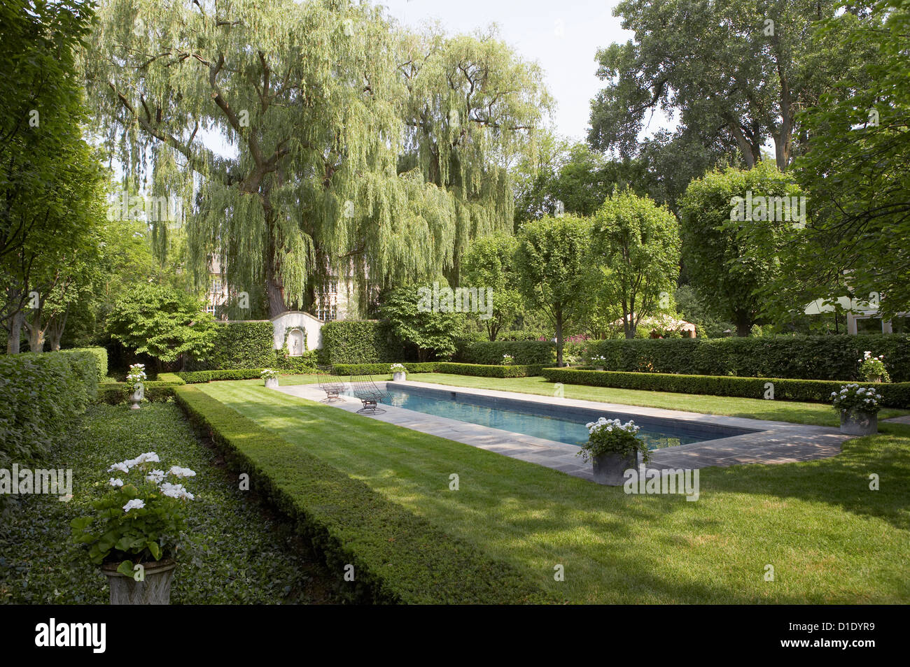 Linear water feature hi-res stock photography and images - Alamy