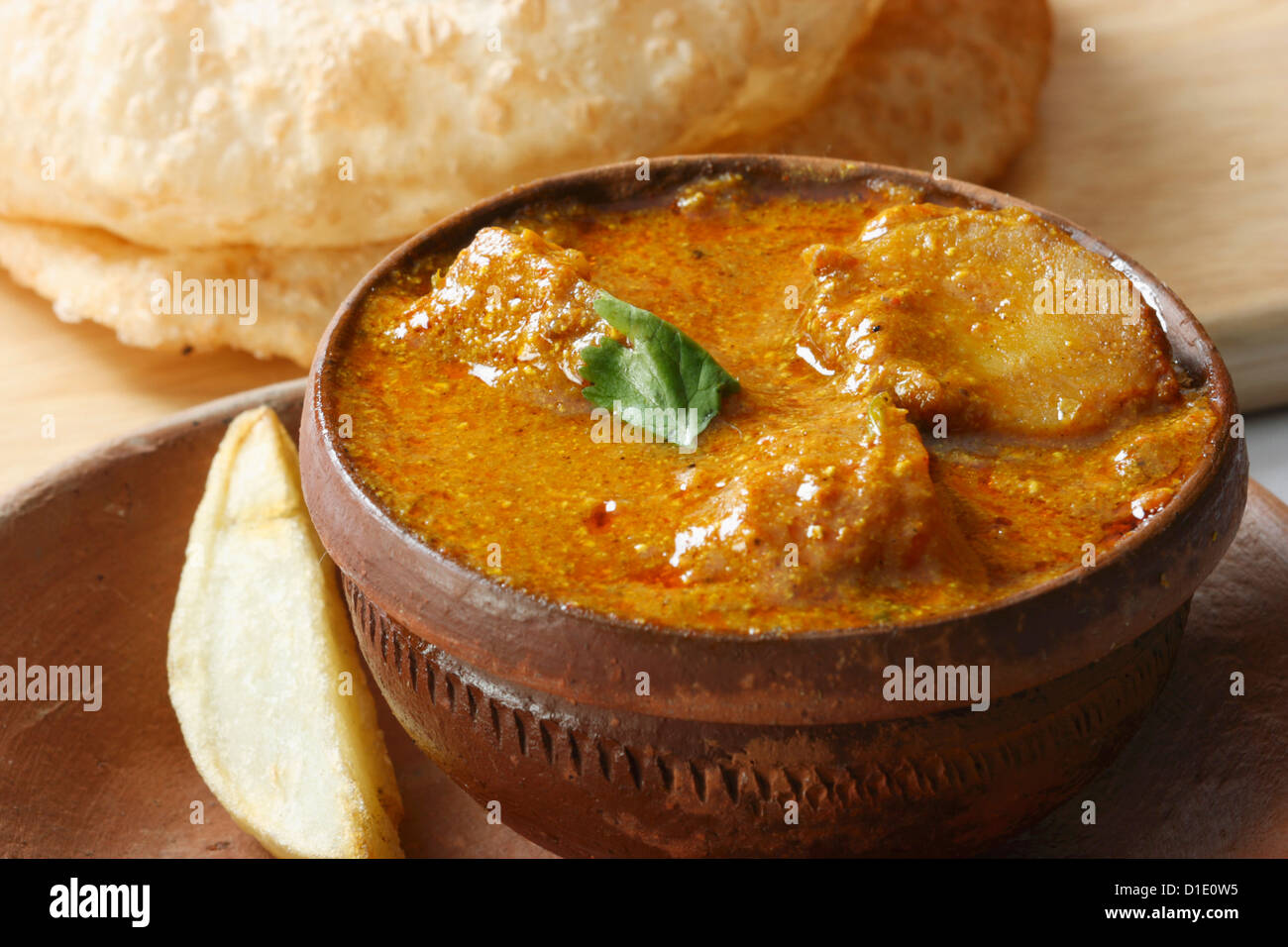 Puri sabji hi-res stock photography and images - Alamy