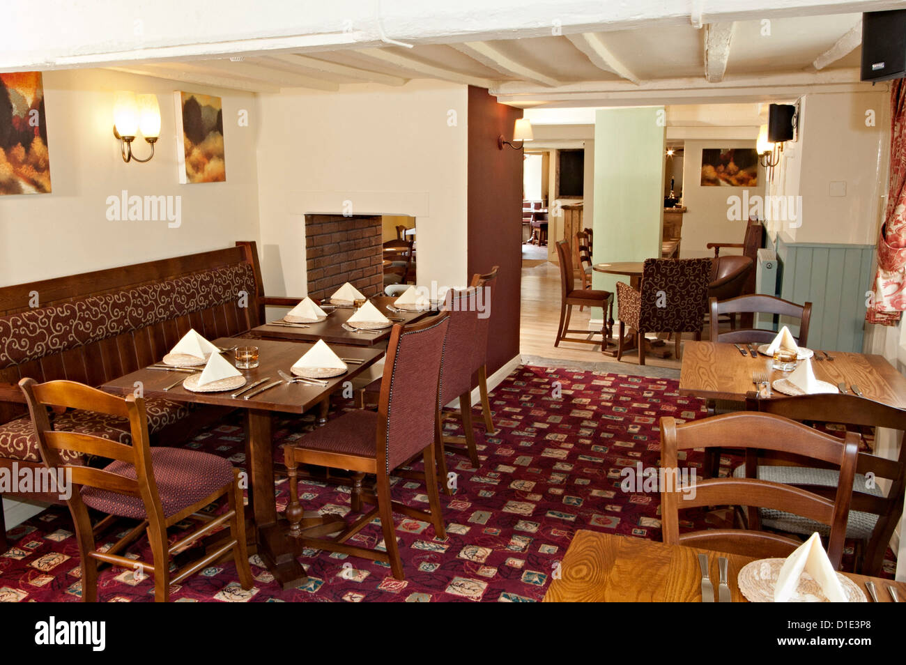 the pear tree pub interior Stock Photo - Alamy