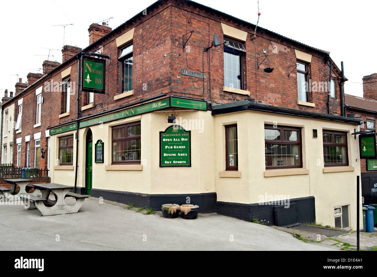 Medieval beer commercial hi-res stock photography and images - Alamy