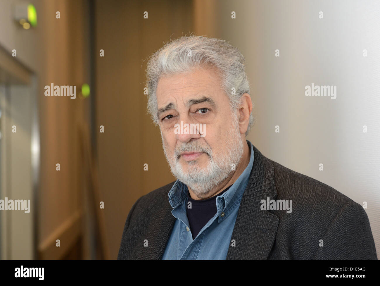 Placido domingo singer hi-res stock photography and images - Alamy
