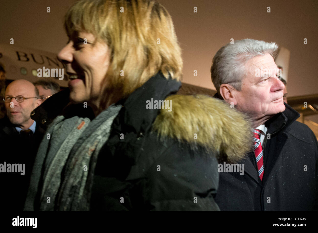 German federal president Gauck (r) and partner Daniela Schadt are ...