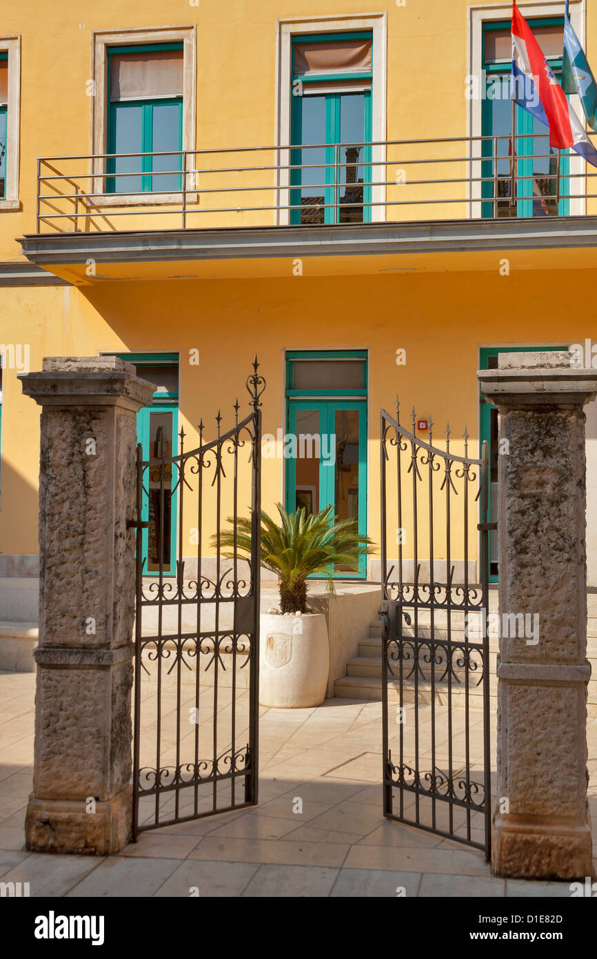 Old gate without fence on Umag street in Croatia Stock Photo - Alamy
