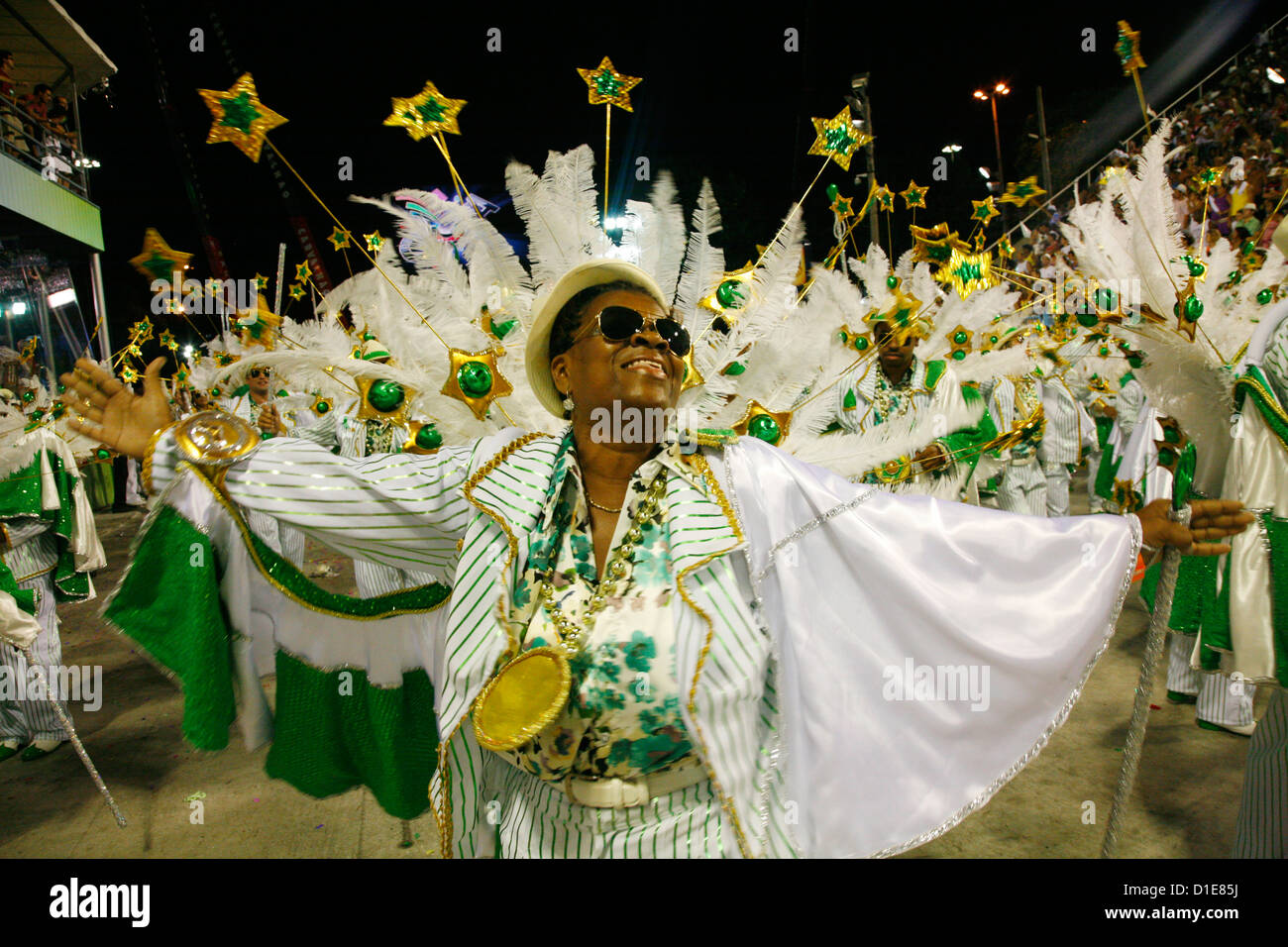Woman rio carnival hi-res stock photography and images - Alamy