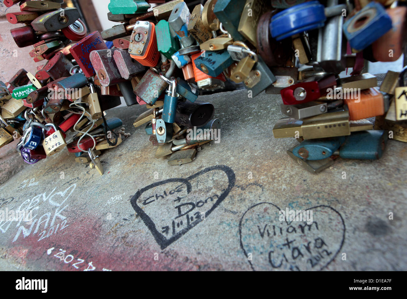 Love locks attached to the bridge in Kampa Certovka, Lesser Town ...