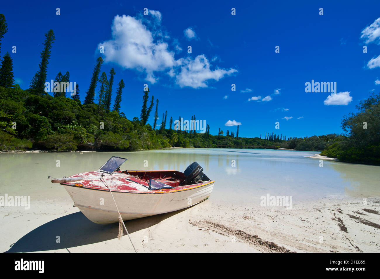 New caledonia beaches hi-res stock photography and images - Alamy