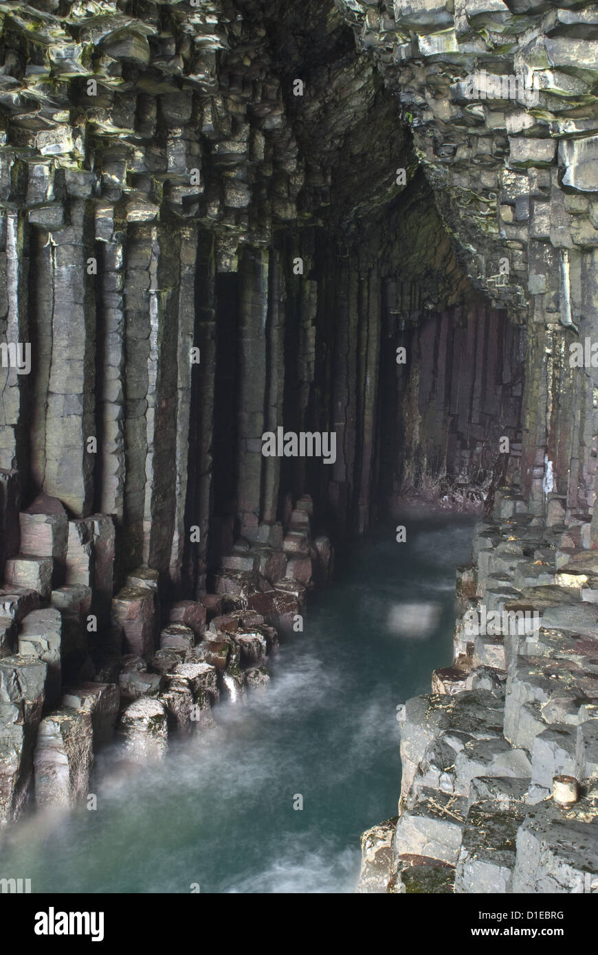 Caves of staffa High Resolution Stock Photography and Images - Alamy