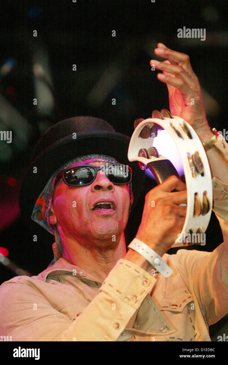 Arthur lee love hi-res stock photography and images - Alamy